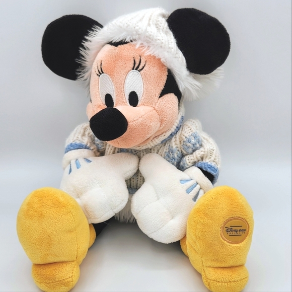 Disney | Toys | Minnie Mouse Disney Store Exclusive 6 Plush ...
